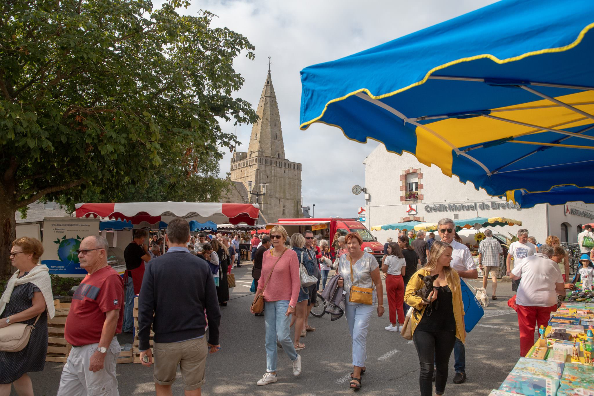 Tourisme et vacances à Larmor-Plage, station balnéaire face à l'île de ...