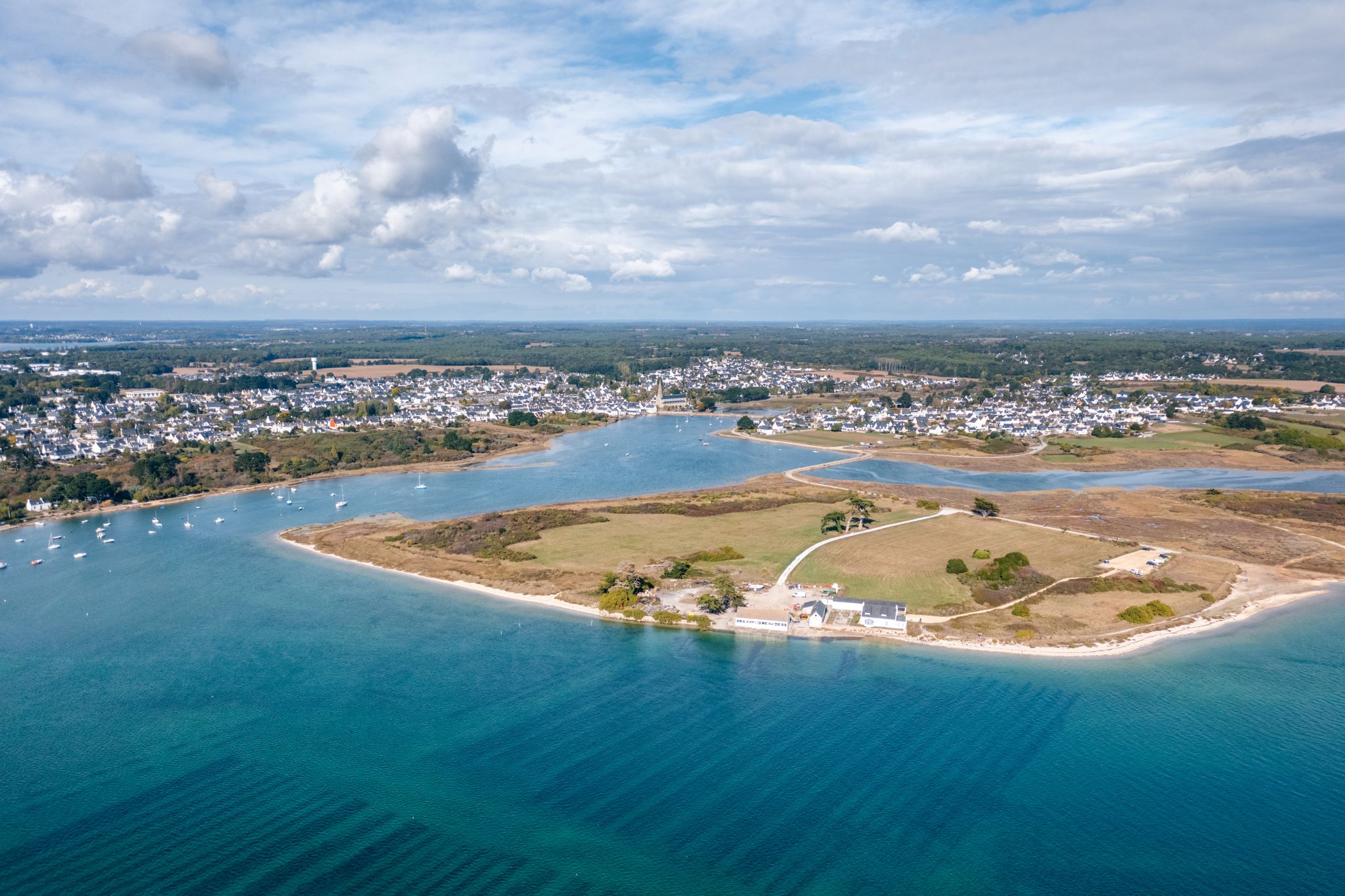 Tourisme et vacances à Riantec, au bord de la petite mer de Gâvres ...